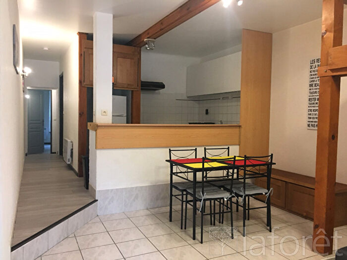 Appartement à vendre - Rumilly, Centre-ville - 2 pièces - 1 chambre