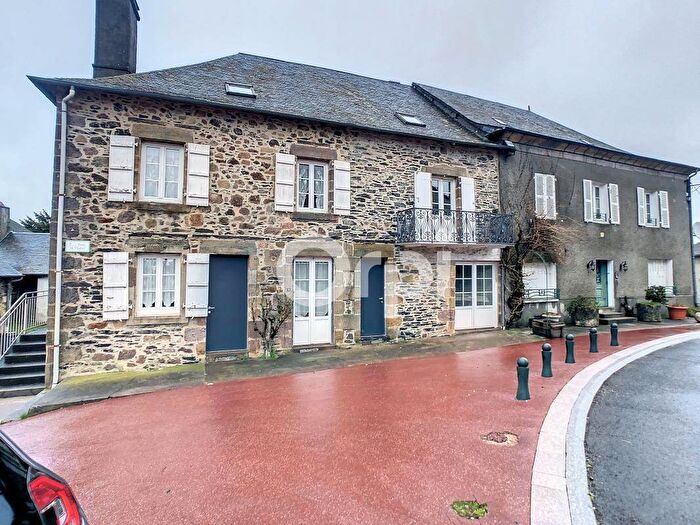 Appartement à louer - Sainte-Féréole - 3 pièces - 2 chambres