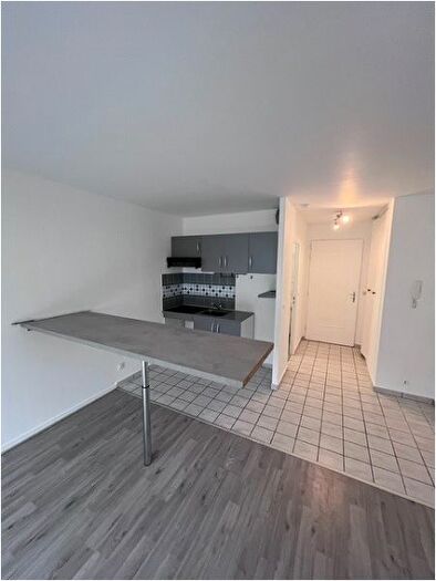 Appartement à louer - Sainte-Geneviève-des-Bois, Paul Vaillant Couturier - 1 pièce