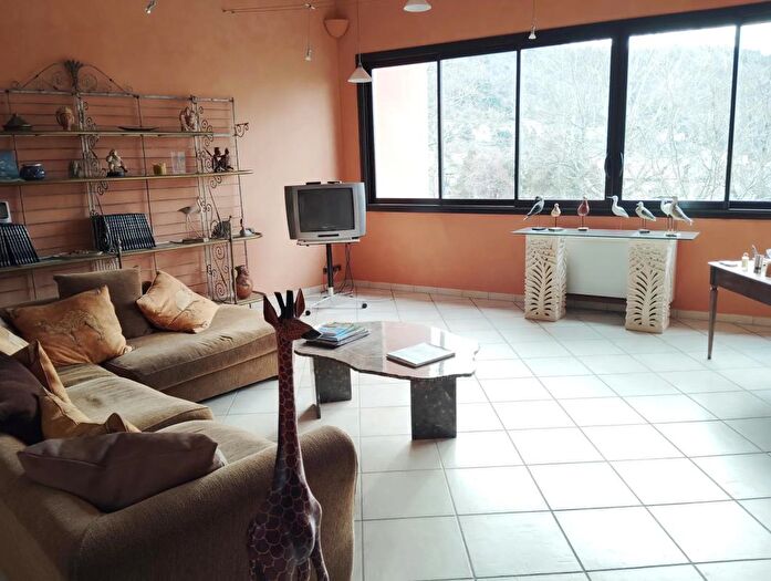 Maison à vendre - Thiers - 6 pièces - 5 chambres