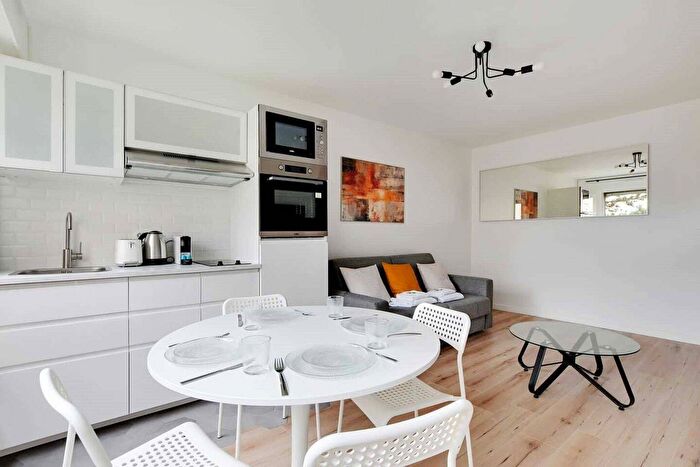 Appartement 1 pièce à Belleville-Saint Maur, Paris 11ème arrondissement, à louer