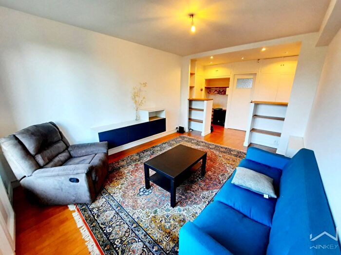 Appartement 3 pièces à Le Pigeon Blanc, Saint-Jacques-de-la-Lande, à louer
