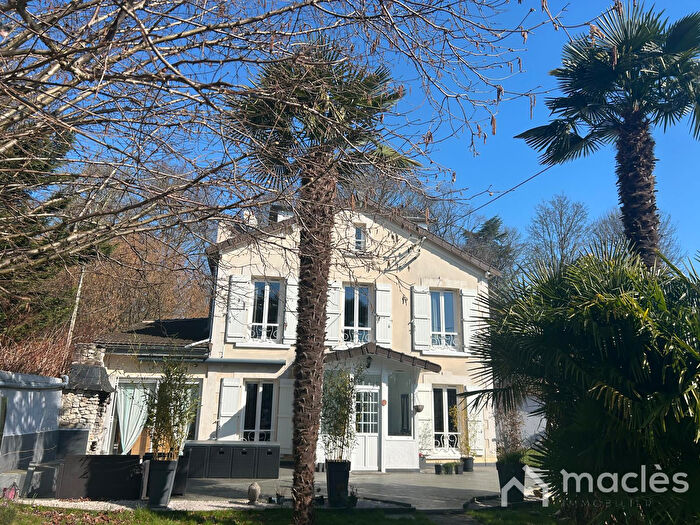 Ézanville : Maison 7 pièces à vendre