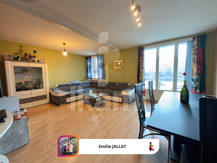 Appartement à vendre - Saint-Martin-le-Vinoux - 3 pièces - 2 chambres