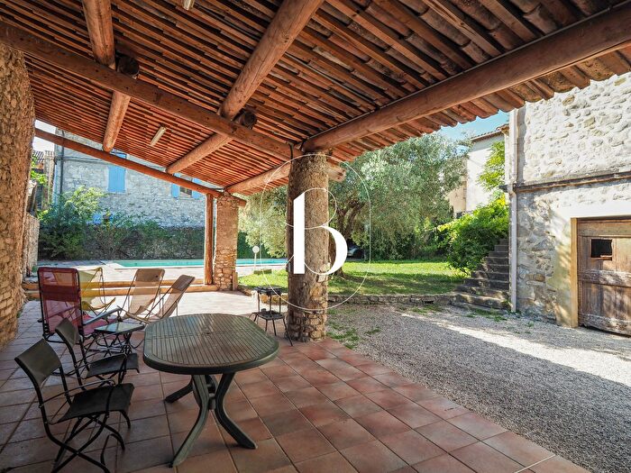 Maison à vendre - Barjac - 7 pièces - 5 chambres