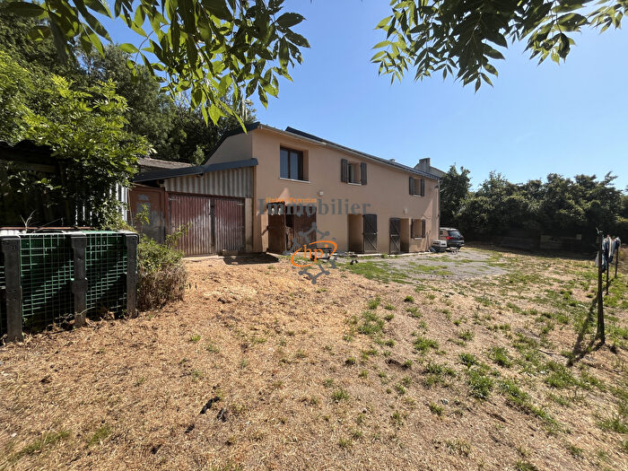 Lestrade-et-Thouels : Maison 5 pièces à vendre