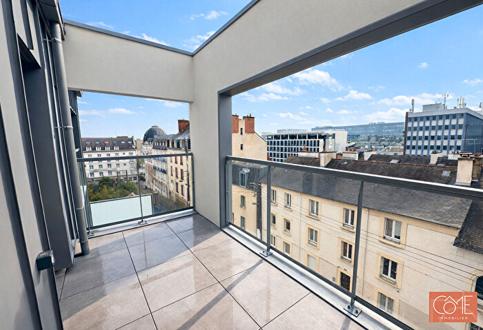 Appartement à vendre - Quartiers Centre, Colombier - 3 pièces - 2 chambres