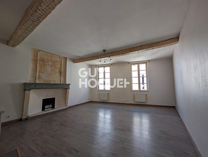 Appartement 2 pièces à Tarascon, Centre-ville, Château, Condamine, à vendre