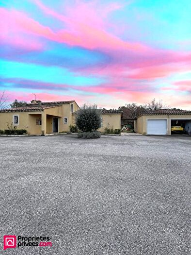 Maison à vendre - Ollières - 7 pièces - 5 chambres