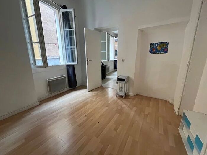 Draguignan, Centre-ville historique : Appartement 2 pièces à vendre