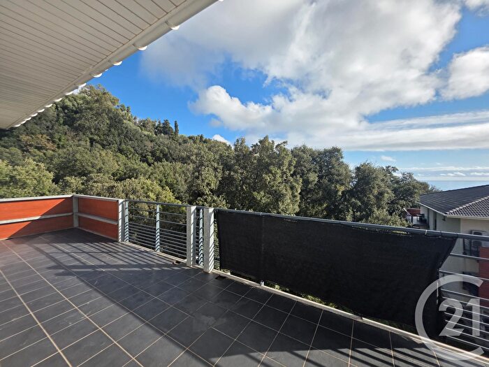 Appartement à vendre - Bastia, Lupino - 3 pièces - 2 chambres