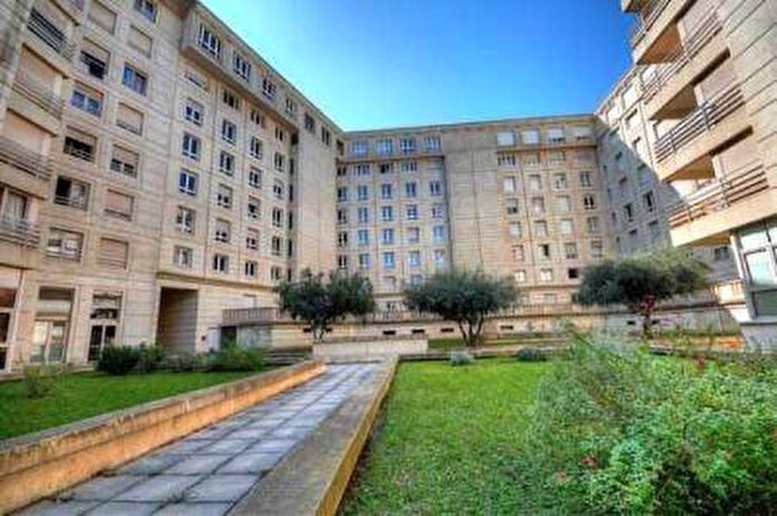 Appartement à louer - Antigone, Montpellier - 1 pièce