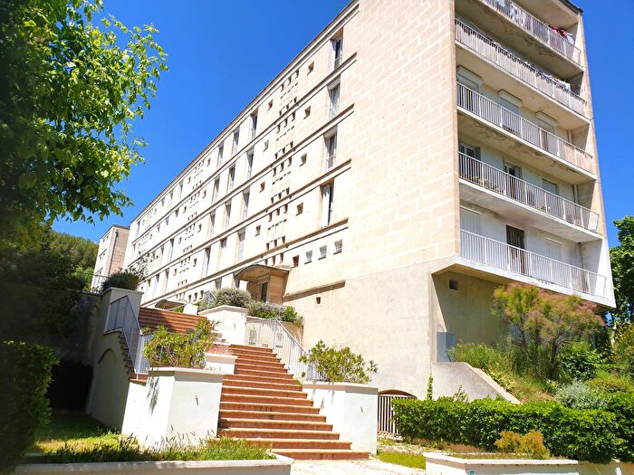 Aix-en-Provence, Saint-Donat, Les Platanes : Appartement 3 pièces à vendre