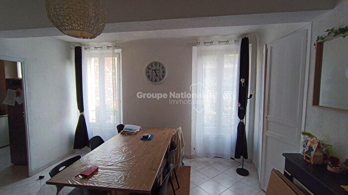 Appartement à louer - Flassans-sur-Issole - 3 pièces - 2 chambres