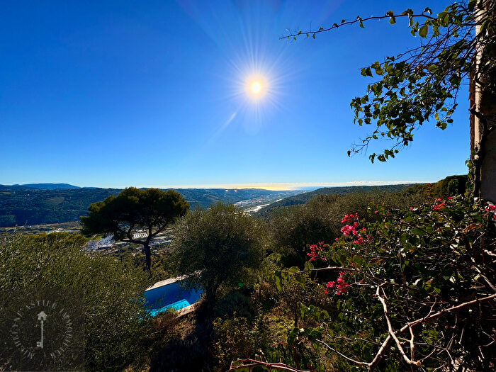 Maison à vendre - Gattières - 5 pièces - 4 chambres