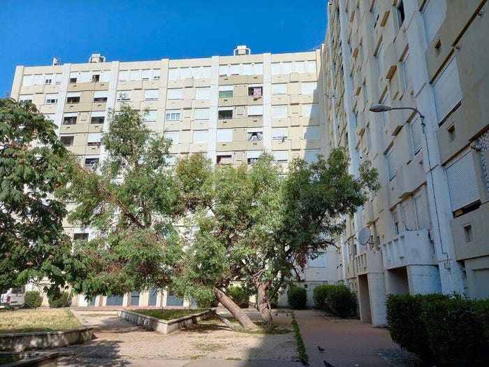 Fontcouverte, Avignon : Appartement 5 pièces à louer