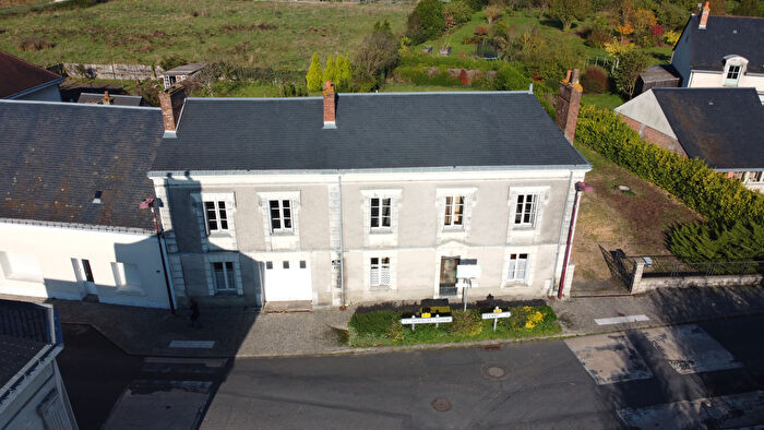 Maison à vendre - Ambillou - 5 pièces - 4 chambres