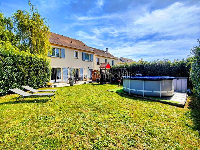 Maison 6 pièces à Jouars-Pontchartrain, à vendre