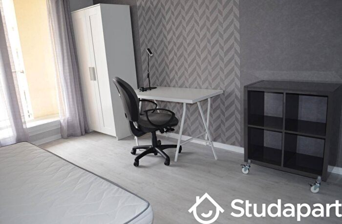 Appartement à louer - Les Larris-Maradas, Pontoise - 1 pièce - 1 chambre