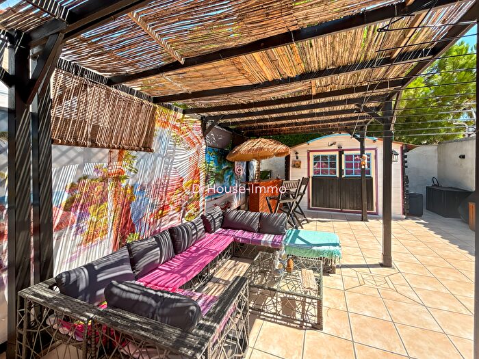 Maison à vendre - Agde, La Ville - 4 pièces - 3 chambres