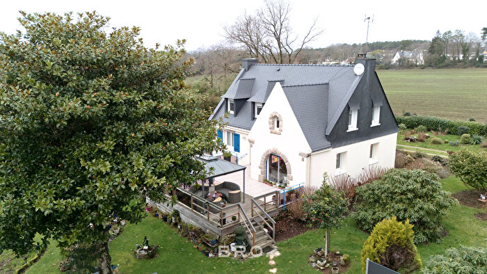 Maison à vendre - Saint-Nolff - 7 pièces - 5 chambres