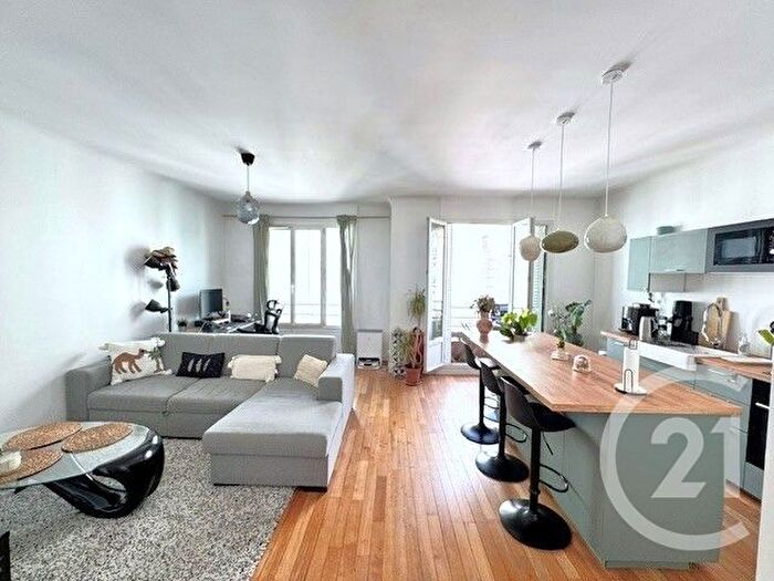 Levallois-Perret, Henri Barbusse : Appartement 2 pièces à vendre
