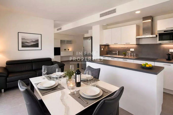 Bois Fleuri-Chevre d'Or-Saint Philippe, Biot : Appartement 4 pièces à louer