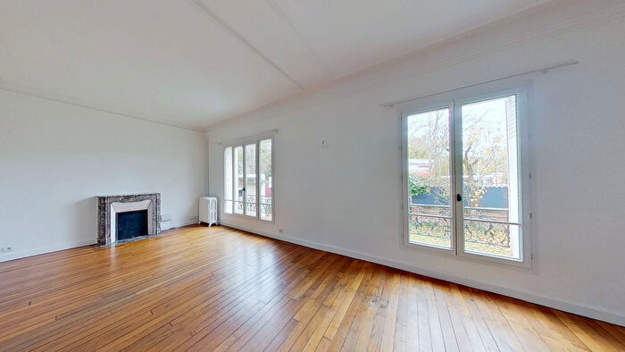Maison 7 pièces à Houilles, Centre-ville, à louer