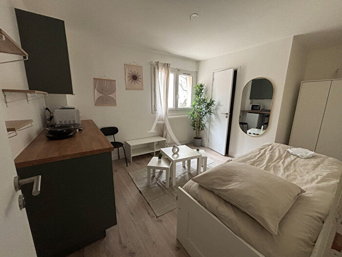 Appartement 1 pièce à Drancy, La Muette, à louer