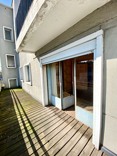Appartement à vendre - Maubeuge, Centre-ville - 4 pièces - 2 chambres