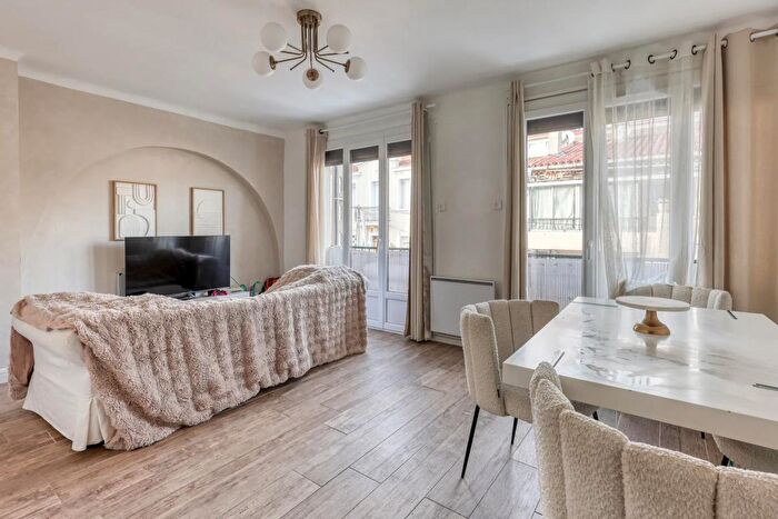 Appartement à vendre - La Ciotat, Centre-ville - 3 pièces - 2 chambres