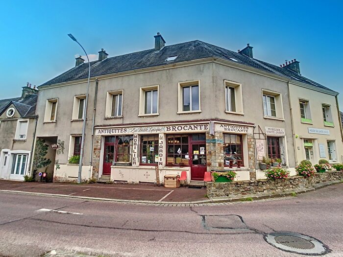 Saint-Sauveur-le-Vicomte - Maison 8 pièces à vendre