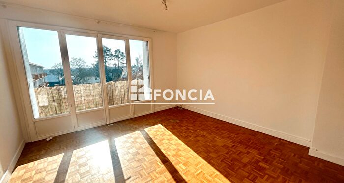 Appartement à vendre - Poitiers, Sud - 3 pièces - 2 chambres
