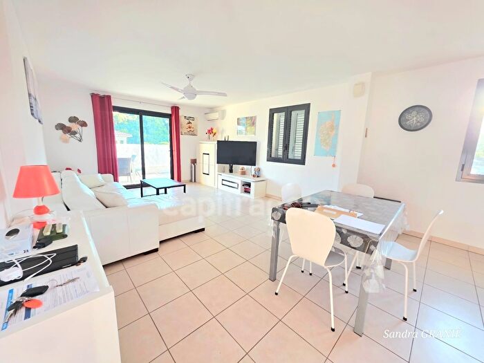 Appartement à vendre - Penta-di-Casinca - 2 pièces - 1 chambre