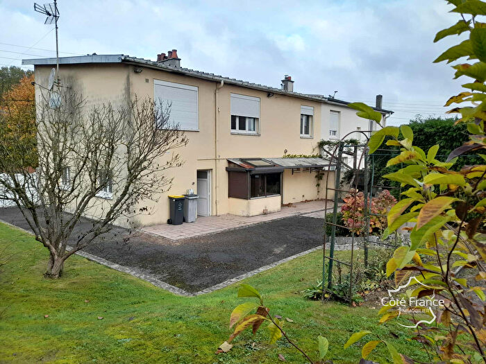 Maison 7 pièces à vendre à La Capelle