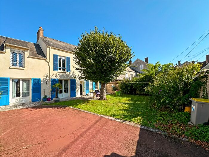 Maison à vendre - Château-Landon - 7 pièces - 4 chambres