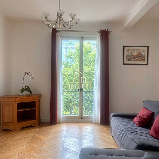 Appartement à louer - Ternes-Maillot, Paris ème arrondissement - 2 pièces - 1 chambre