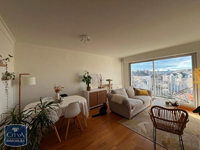 Laval, Les Pommeraies - Appartement 3 pièces à louer