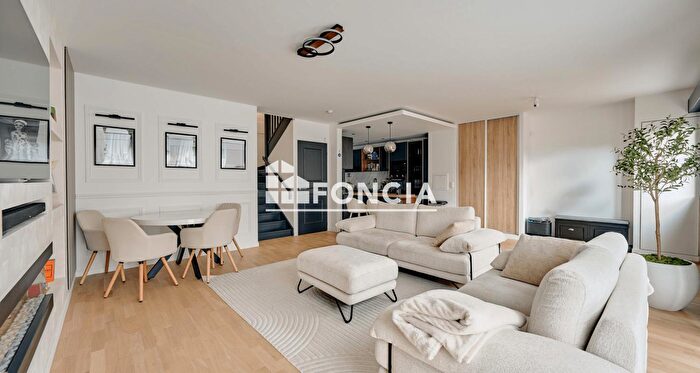 Appartement à vendre - Châtenay-Malabry, Butte Rouge - 5 pièces - 4 chambres