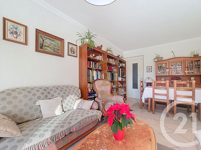 Appartement à vendre - Draguignan, Esplanade, Saint-Léger - 3 pièces - 2 chambres