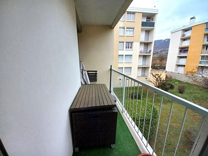Appartement à louer - Quais du Tarn, Millau - 3 pièces - 2 chambres