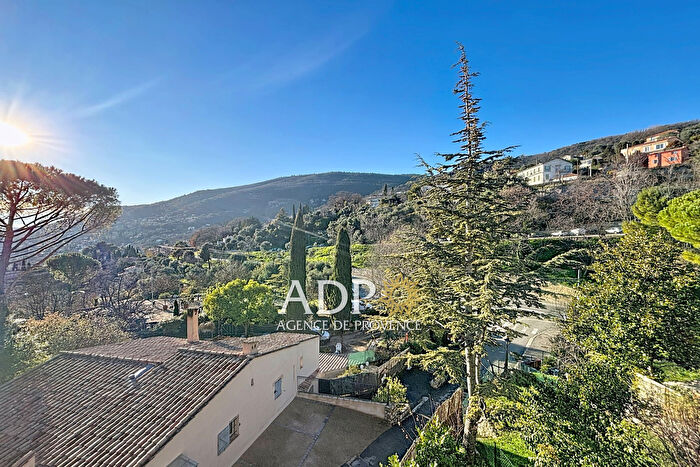 Maison à vendre - Grasse, Magagnosc, Saint-Mathieu - 5 pièces - 4 chambres