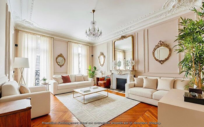 Appartement à vendre - Paris e , Saint-Philippe du Roule - 4 pièces - 2 chambres