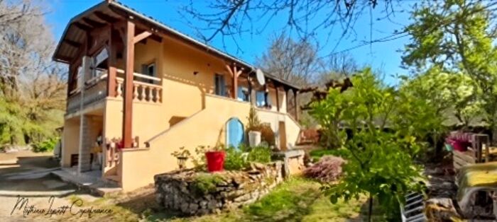 Maison à vendre - Cubjac - 3 pièces - 2 chambres