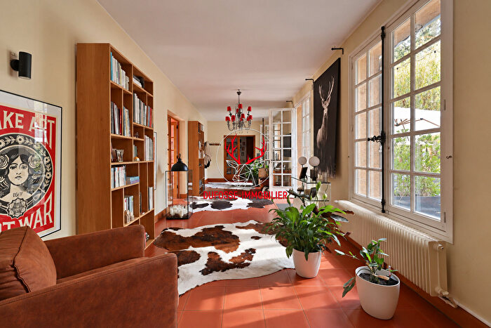 Saint-Cyr-au-Mont-d'Or : Maison 10 pièces à vendre
