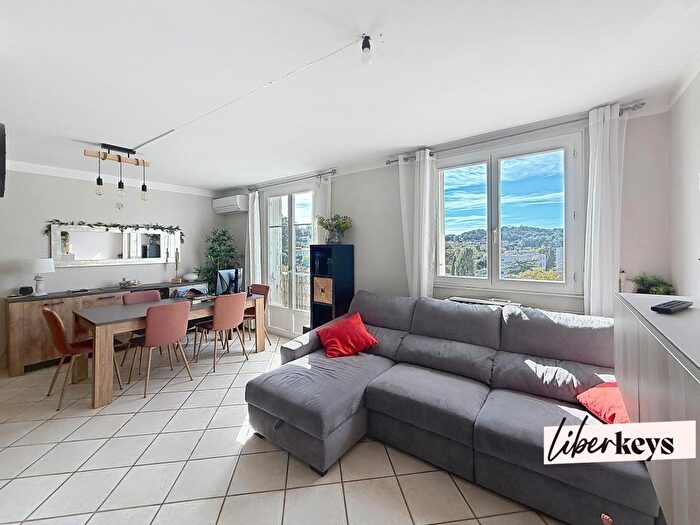 Appartement à vendre - Toulon, Valbertrand - 3 pièces - 2 chambres