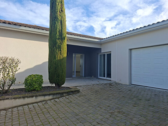 Maison à louer - Lavaur - 5 pièces - 4 chambres