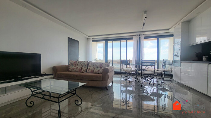 Appartement à vendre - Lyon e , La Duchère - 4 pièces - 3 chambres