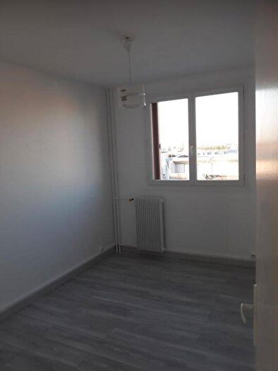 La Prevote, Thiais : Appartement 3 pièces à louer