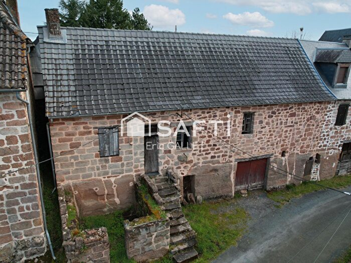 Maison à vendre - Saint-Aulaire - 2 pièces - 2 chambres